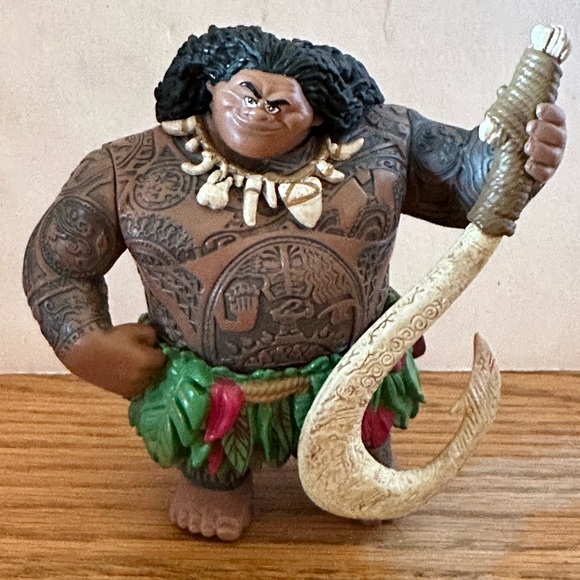 Disney | Toys | Disney Moana Maui 4in Action Figure Cake Topper With ...